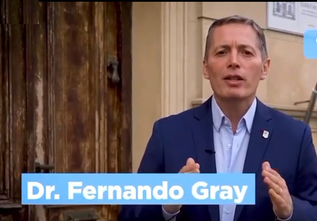 E. ECHEVERRÍA: "No se puede construir un país justo castigando a ...